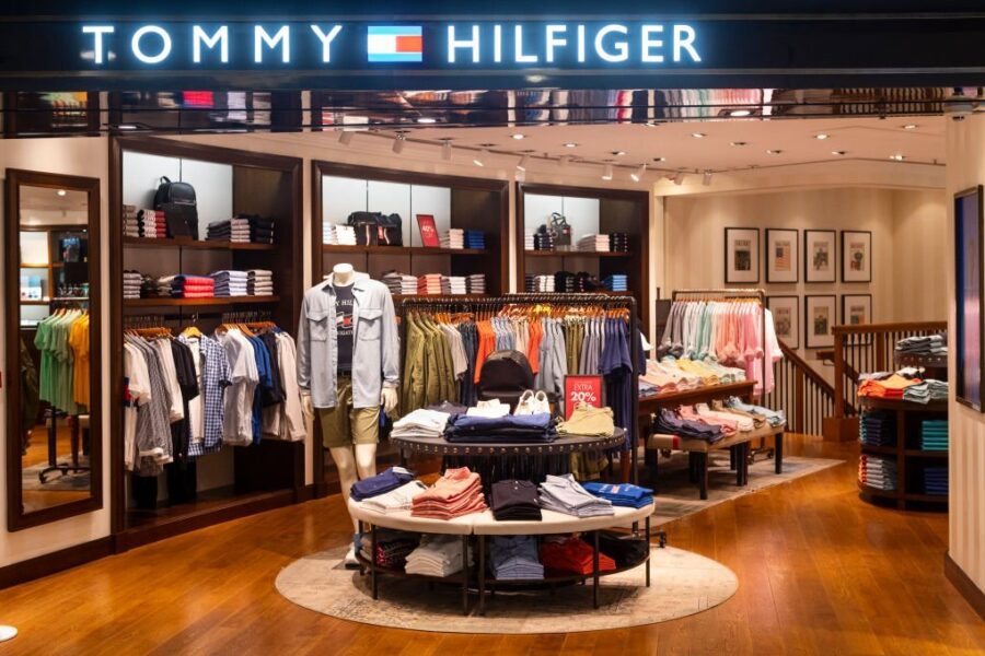 10 Most Popular Clothing Brands In The United States: A Fashion Odyssey ...